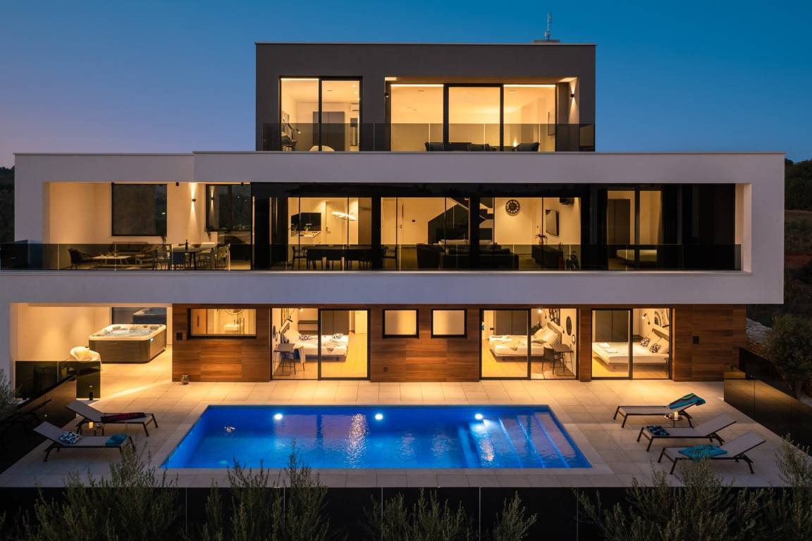 420 M² Villa ∙ 5 Habitaciones ∙ 11 Huéspedes - Rovinj