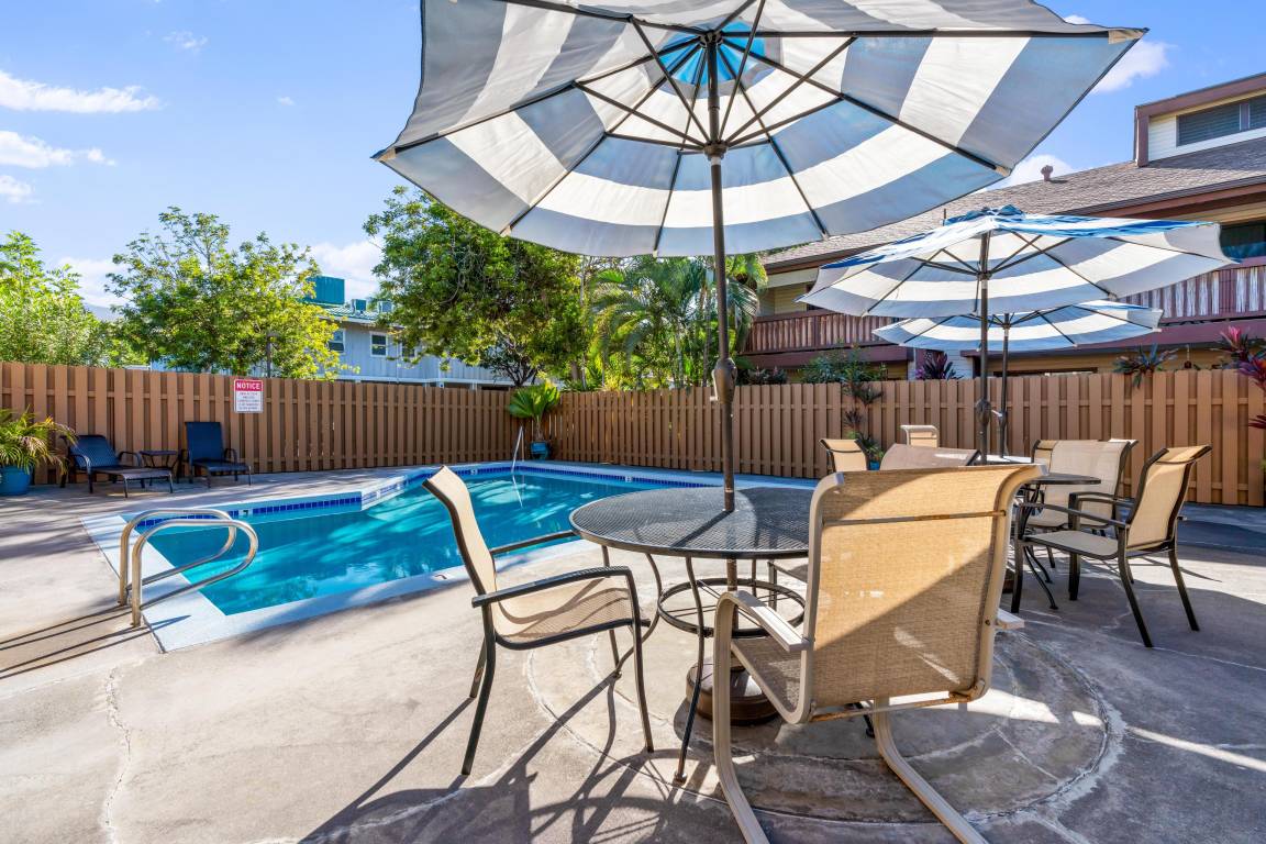 82 M² Condo ∙ 2 Bedrooms ∙ 6 Guests - Kailua-Kona, HI