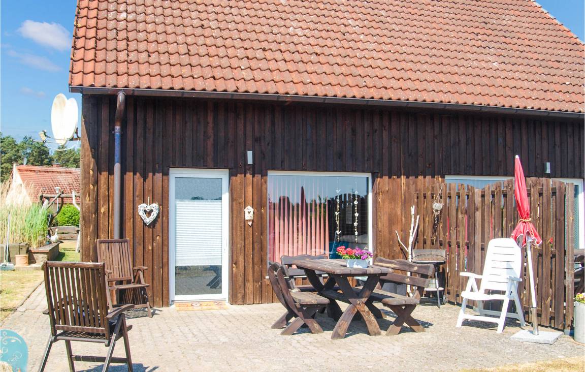 50 M² Maisonette-wohnung ∙ 2 Schlafzimmer ∙ 4 Gäste - Kratzeburg