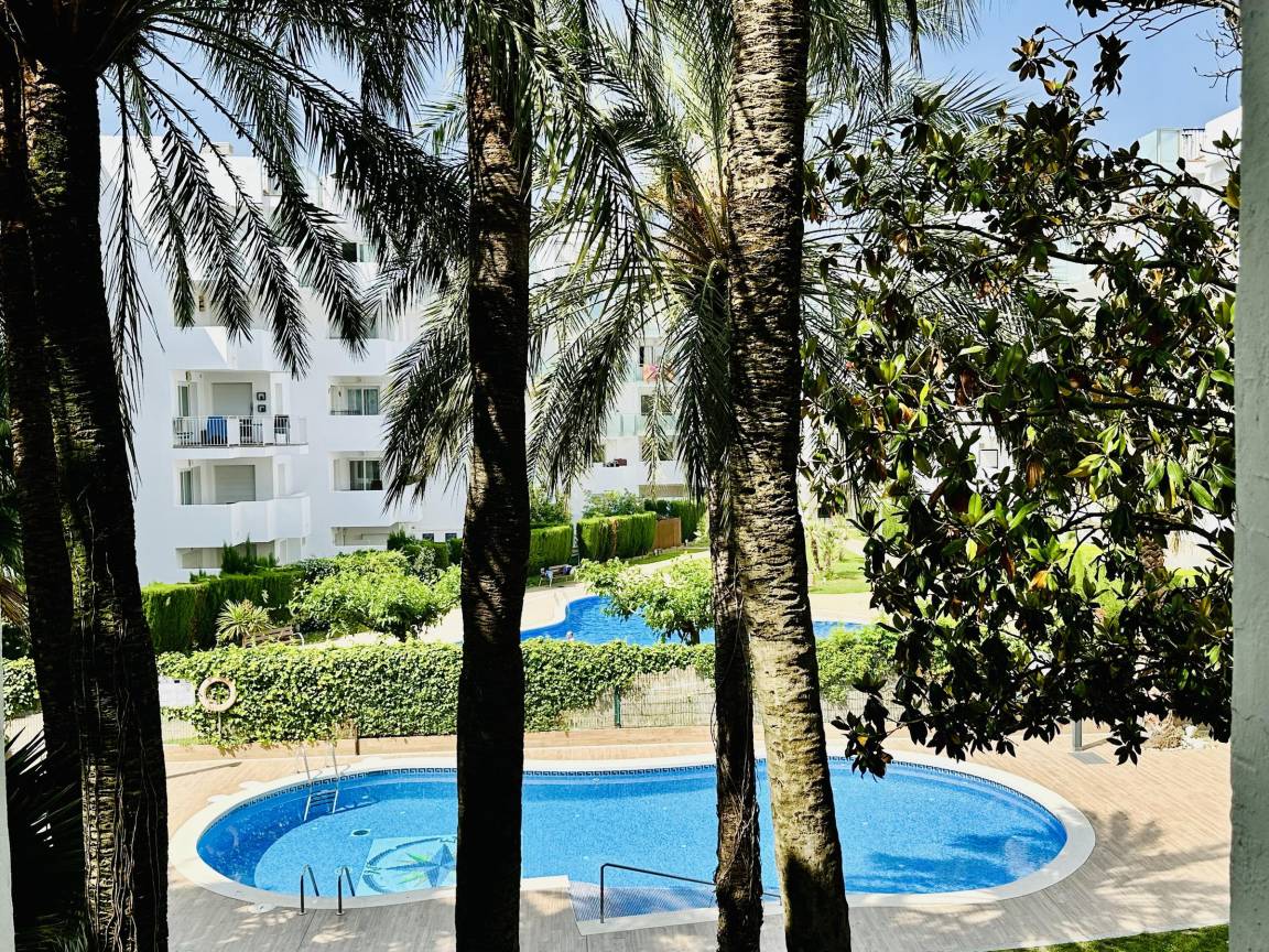 65 M² Apartamento ∙ 2 Habitaciones ∙ 4 Huéspedes - Roses
