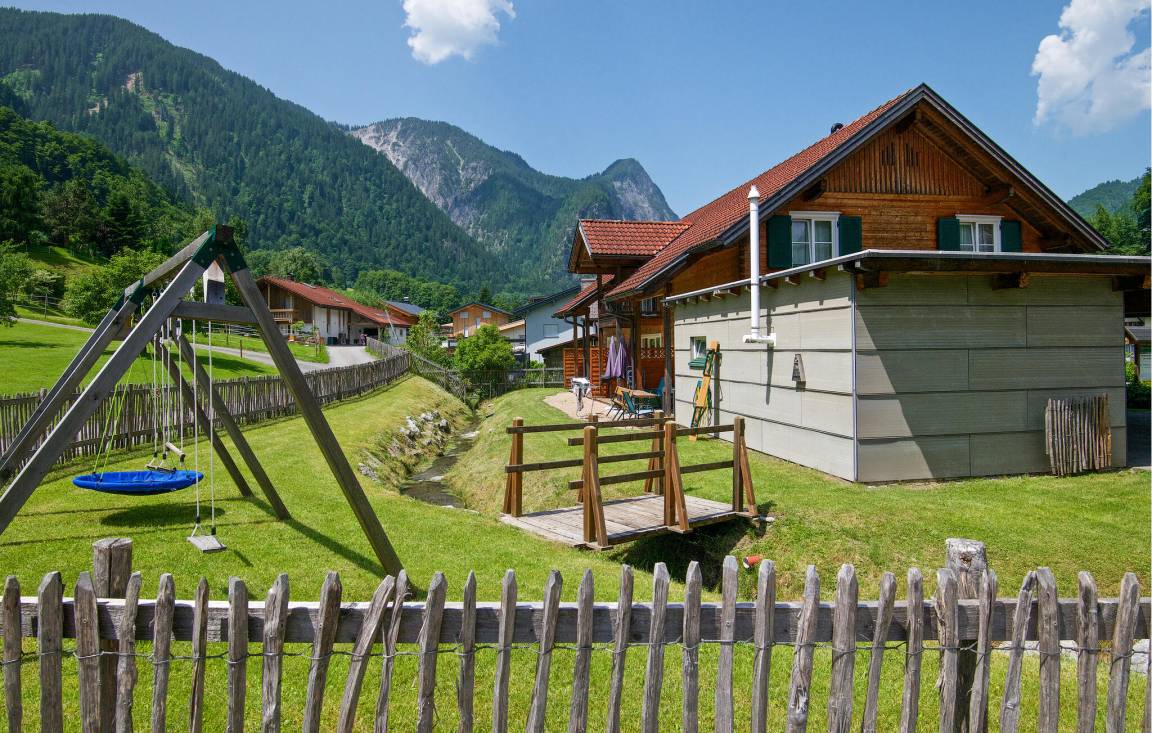 70 M² Ferienhaus ∙ 2 Schlafzimmer ∙ 5 Gäste - Dalaas