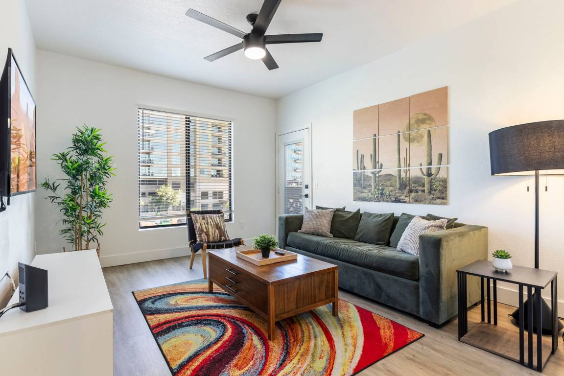 Apartment ∙ 1 Bedroom ∙ 4 Guests - Phoenix, AZ