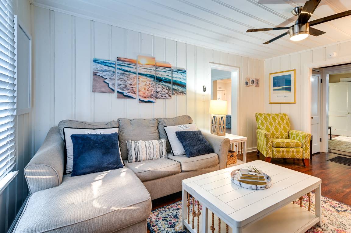 148 M² House ∙ 2 Bedrooms ∙ 6 Guests - Georgetown, SC