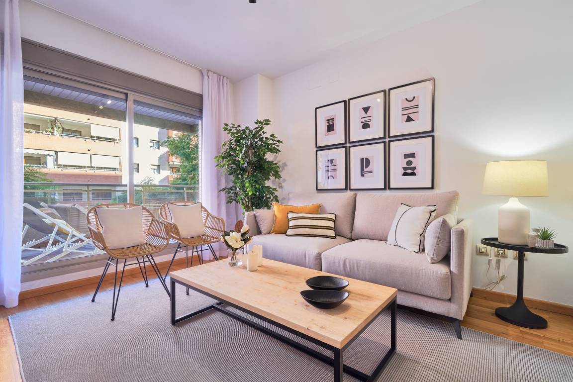 100 M² Huoneisto ∙ 3 Makuuhuonetta ∙ 6 Vierasta - Málaga