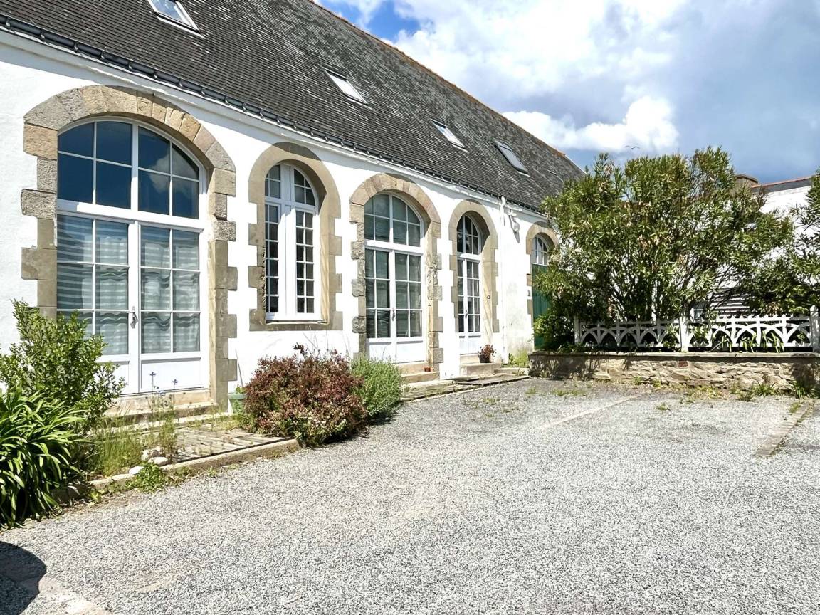 82 M² Appartement ∙ 3 Chambres ∙ 6 Personnes - Étel