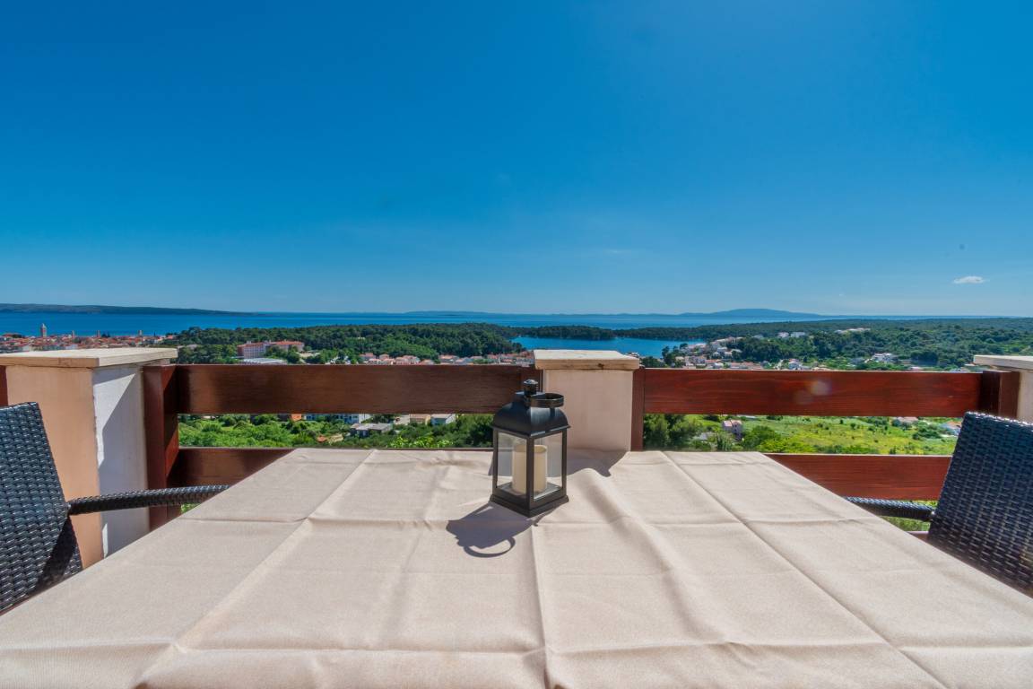 55 M² Apartamento ∙ 2 Habitaciones ∙ 4 Huéspedes - Rab