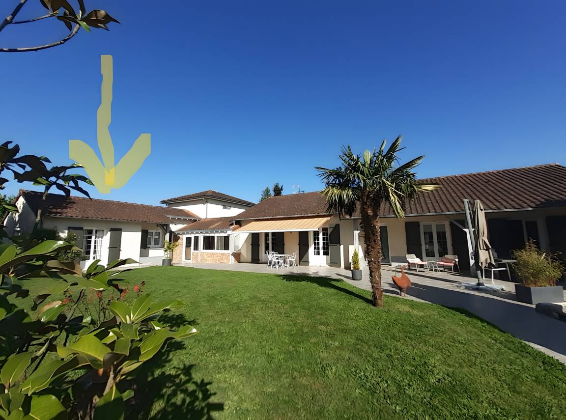 60 M² Bed & Breakfast ∙ 1 Schlafzimmer ∙ 5 Gäste - Limoges