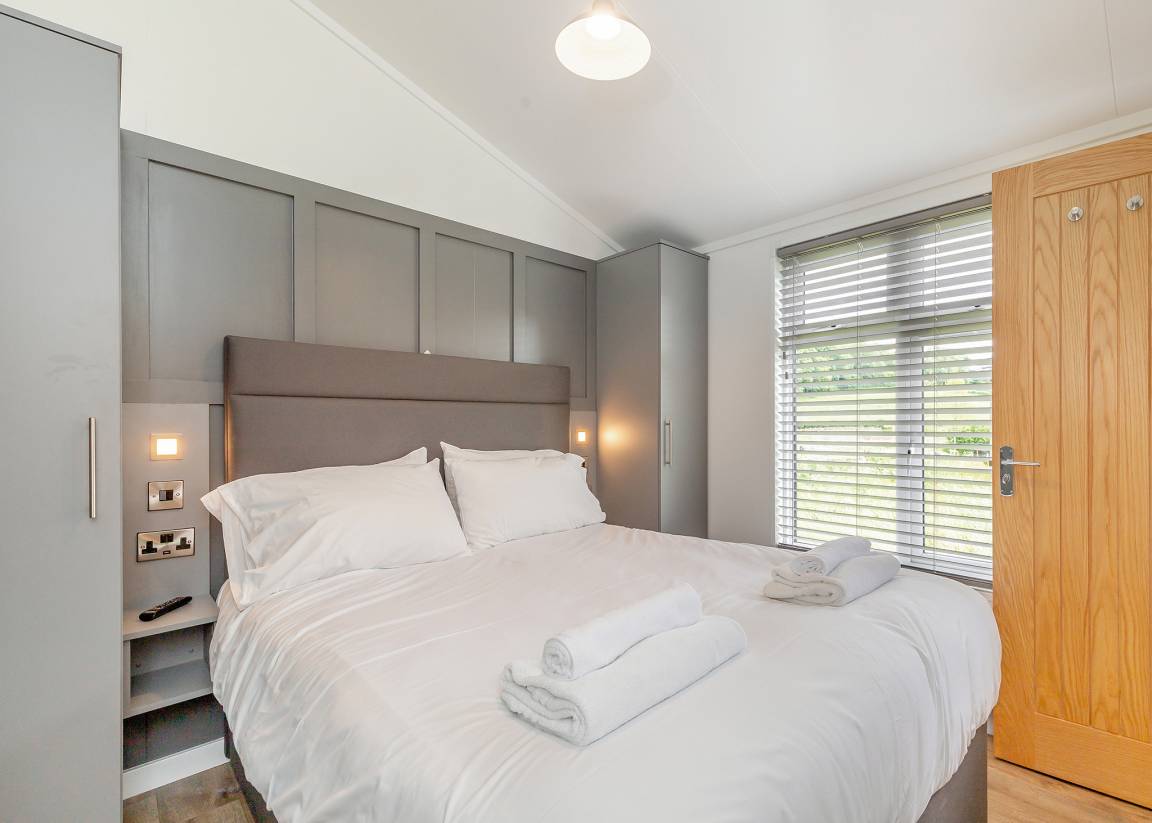 Chalet ∙ 4 Bedrooms ∙ 8 Guests - North Wales