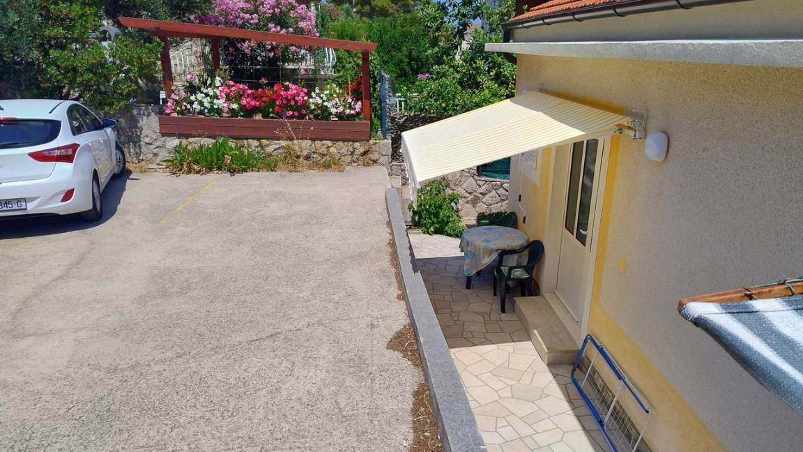15 M² Hotel ∙ 1 Schlafzimmer ∙ 2 Gäste - Jelsa