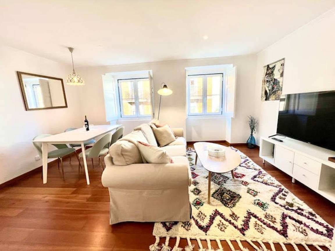 71 M² Apartamento ∙ 2 Quartos ∙ 4 Hóspedes - Campo de Ourique