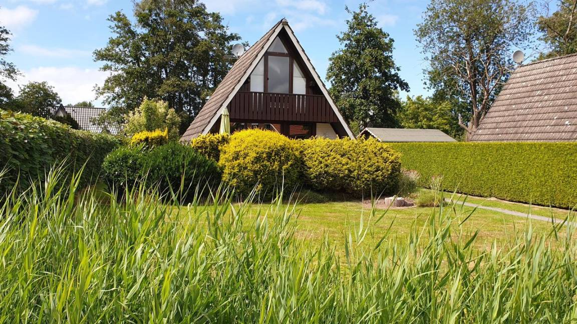 55 M² Ferienhaus ∙ 2 Schlafzimmer ∙ 4 Gäste - Butjadingen