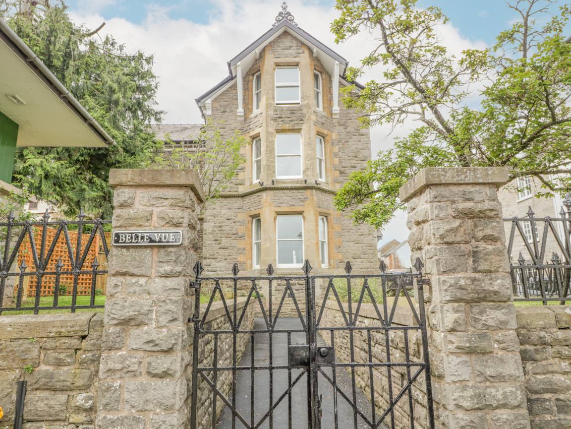 Cottage ∙ 5 Bedrooms ∙ 10 Guests - Hay-on-Wye