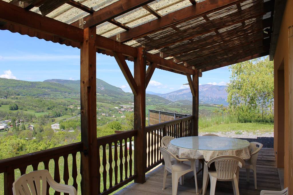 70 M² Gîte ∙ 3 Chambres ∙ 6 Personnes - Lac de Serre-Ponçon