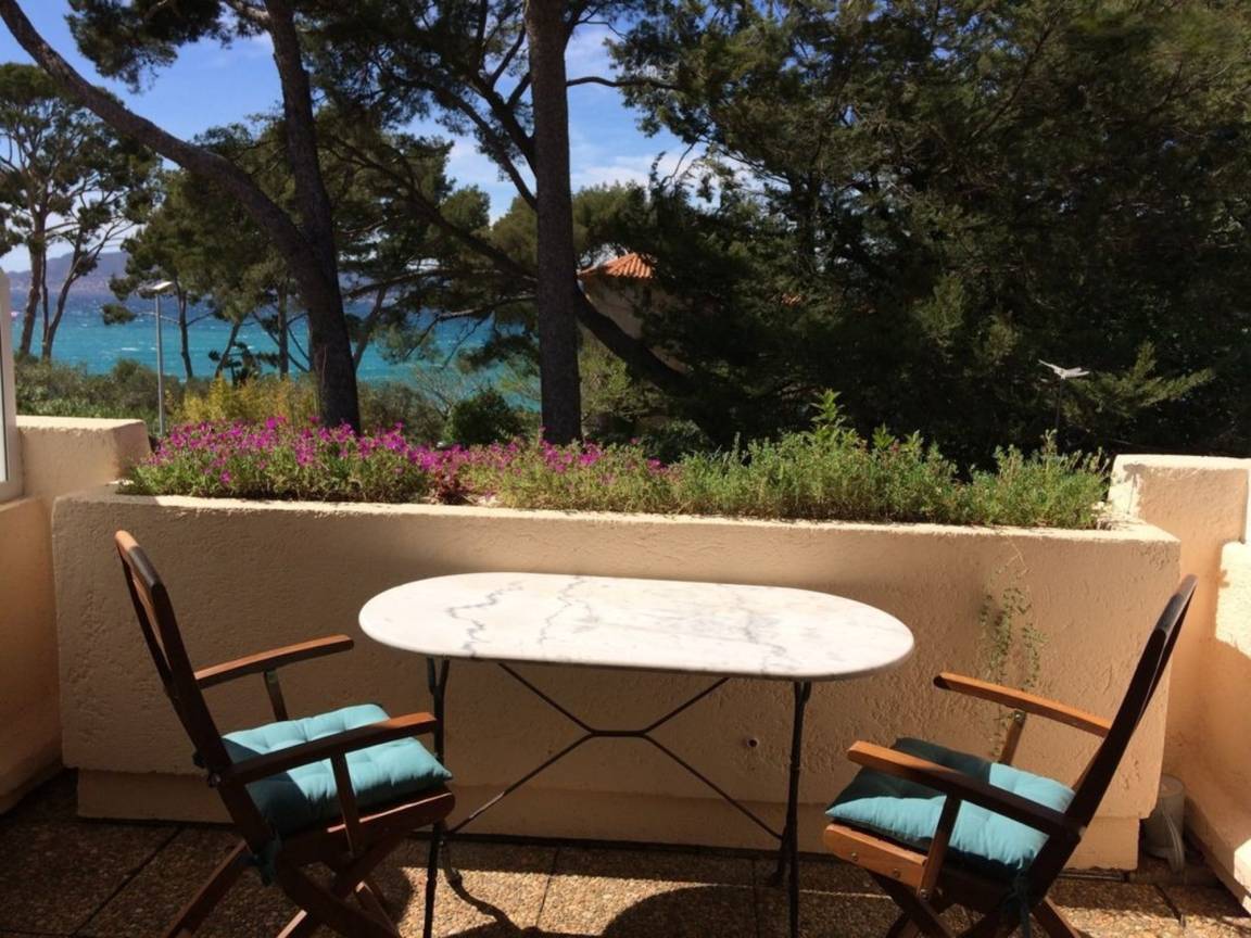 38 M² Apartment ∙ 2 Bedrooms ∙ 4 Guests - Saint-Cyr-sur-Mer