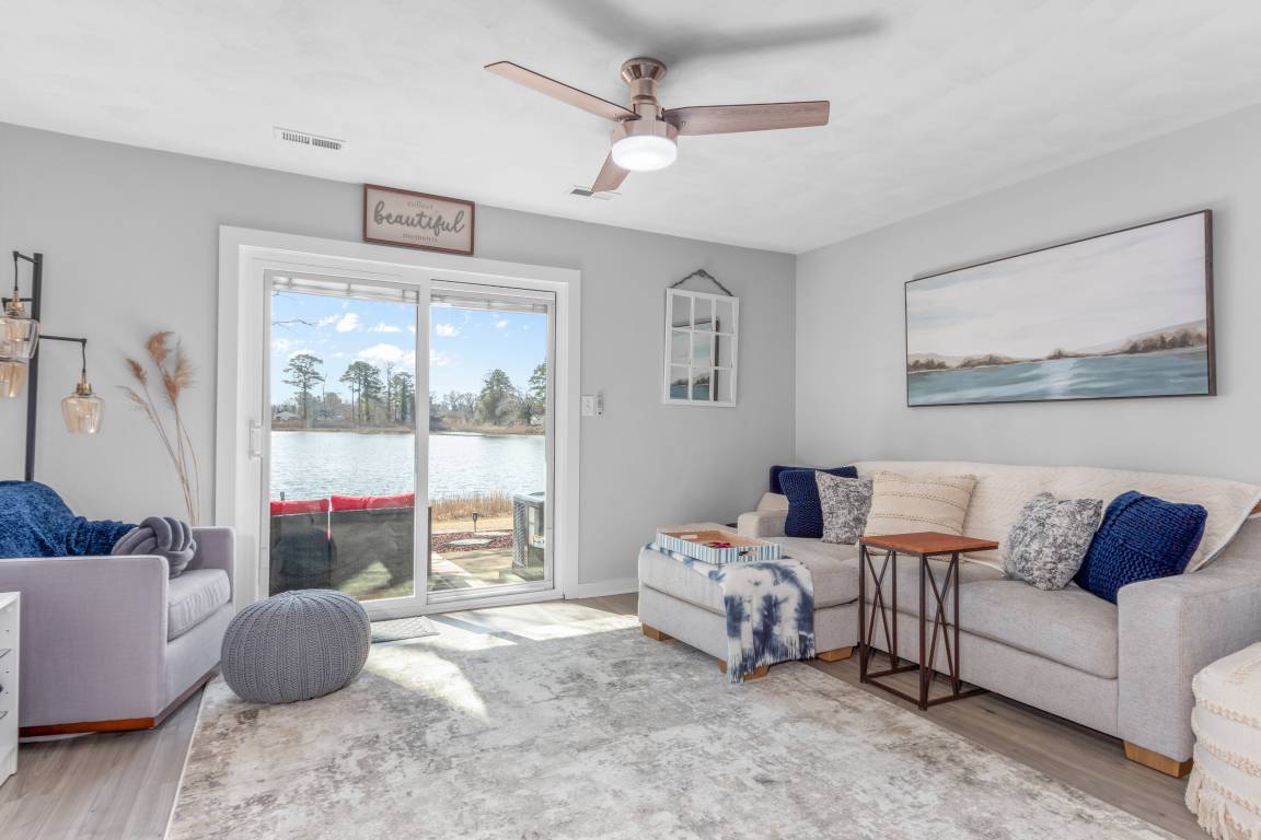 102 M² Condo ∙ 2 Bedrooms ∙ 6 Guests - Chesapeake, VA