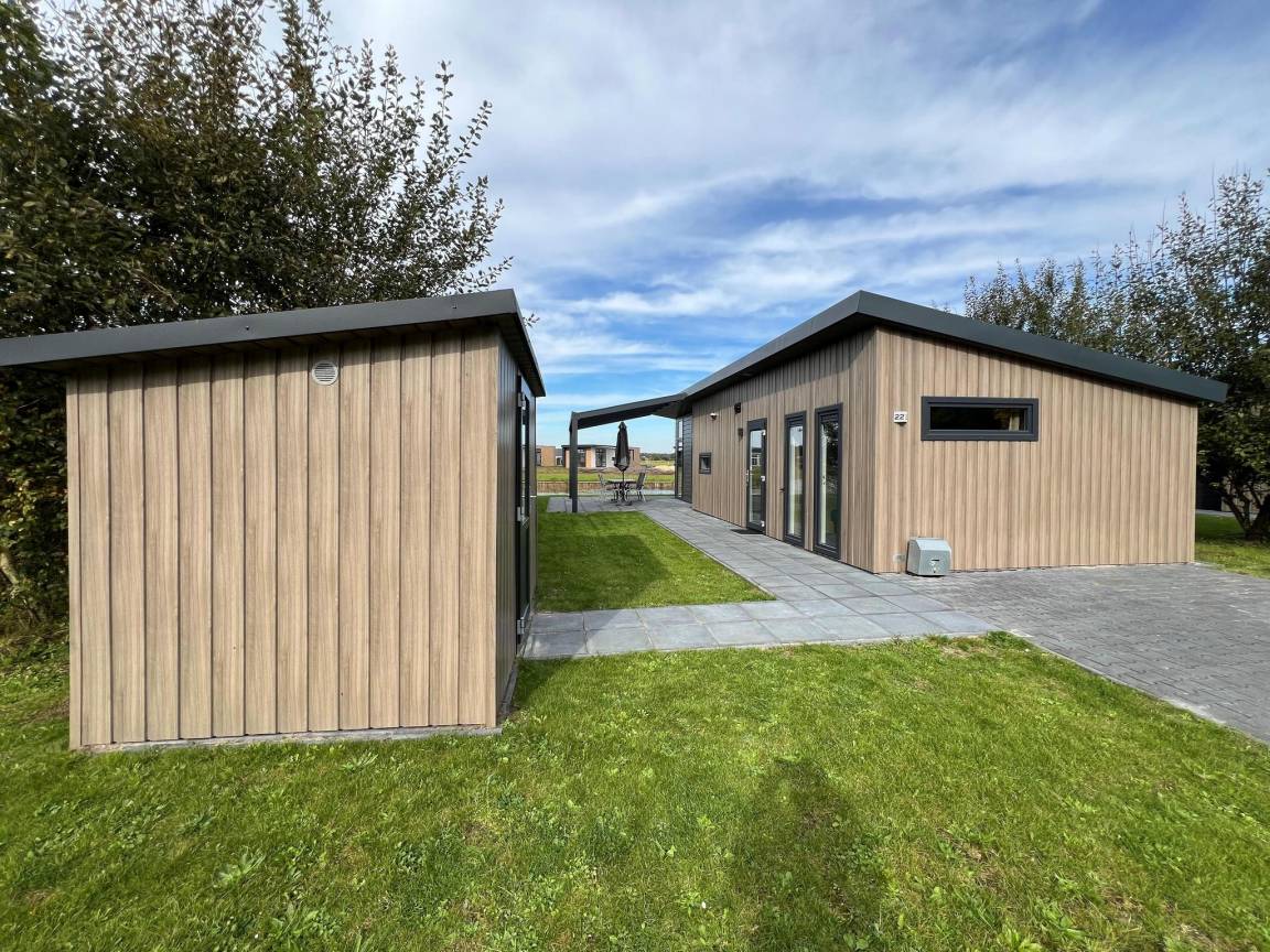 Bungalow ∙ 2 Bedrooms ∙ 4 Guests - Assen