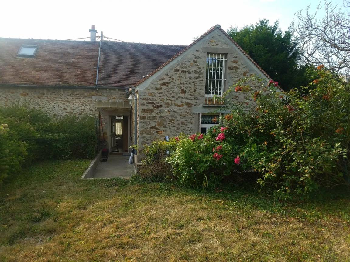 65 M² Gîte ∙ 1 Chambre ∙ 4 Personnes - Fontenay-Trésigny