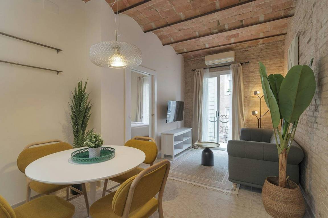 61 M² Appartement ∙ 2 Chambres ∙ 4 Personnes - Cornellà de Llobregat