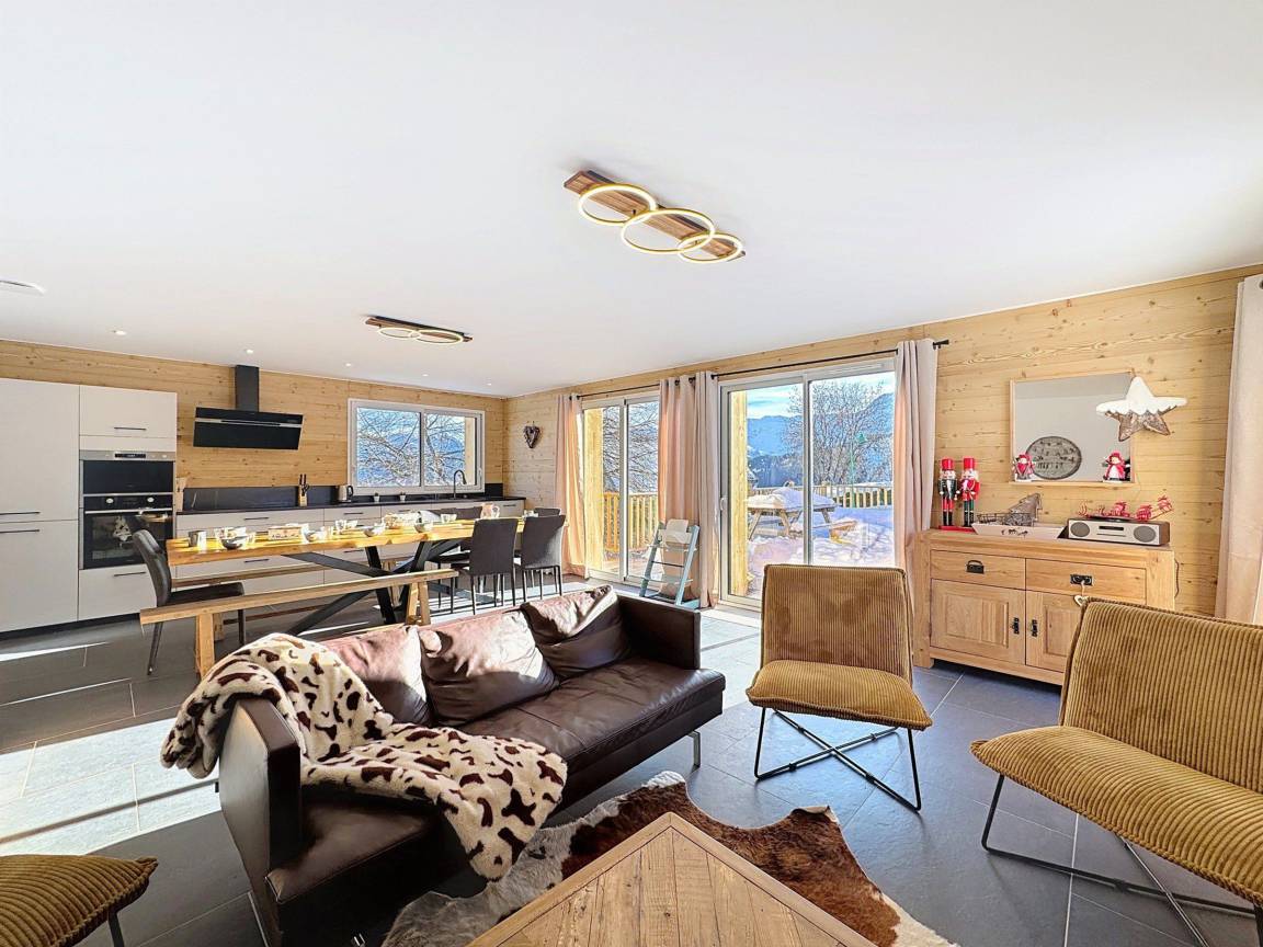 170 M² Mökki ∙ 6 Makuuhuonetta ∙ 14 Vierasta - Le Corbier