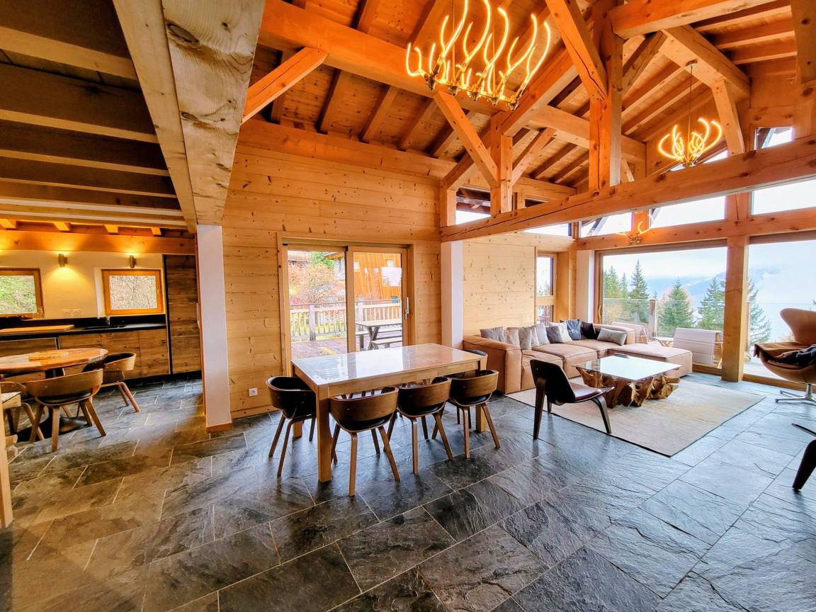 160 M² Chalet ∙ 3 Bedrooms ∙ 10 Guests - La Rosière