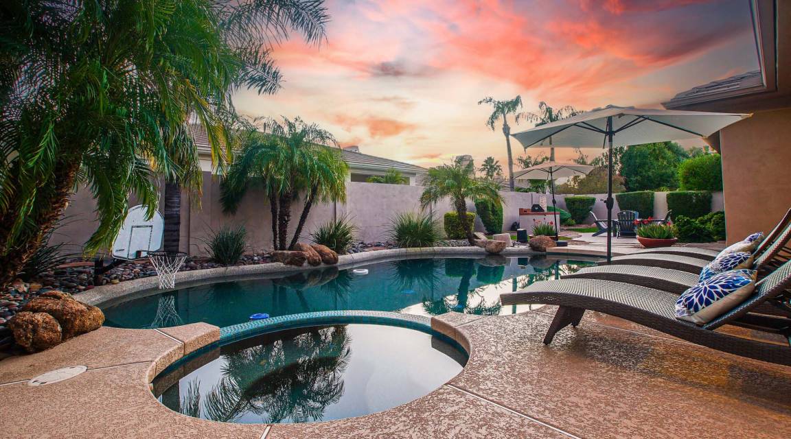 397 M² House ∙ 5 Bedrooms ∙ 15 Guests - Chandler