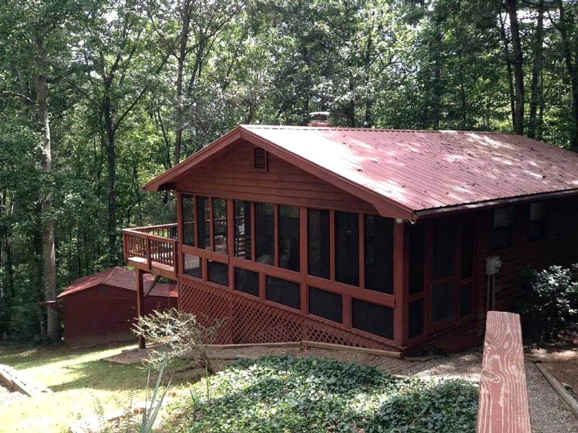 House ∙ 2 Bedrooms ∙ 4 Guests - Blairsville, GA
