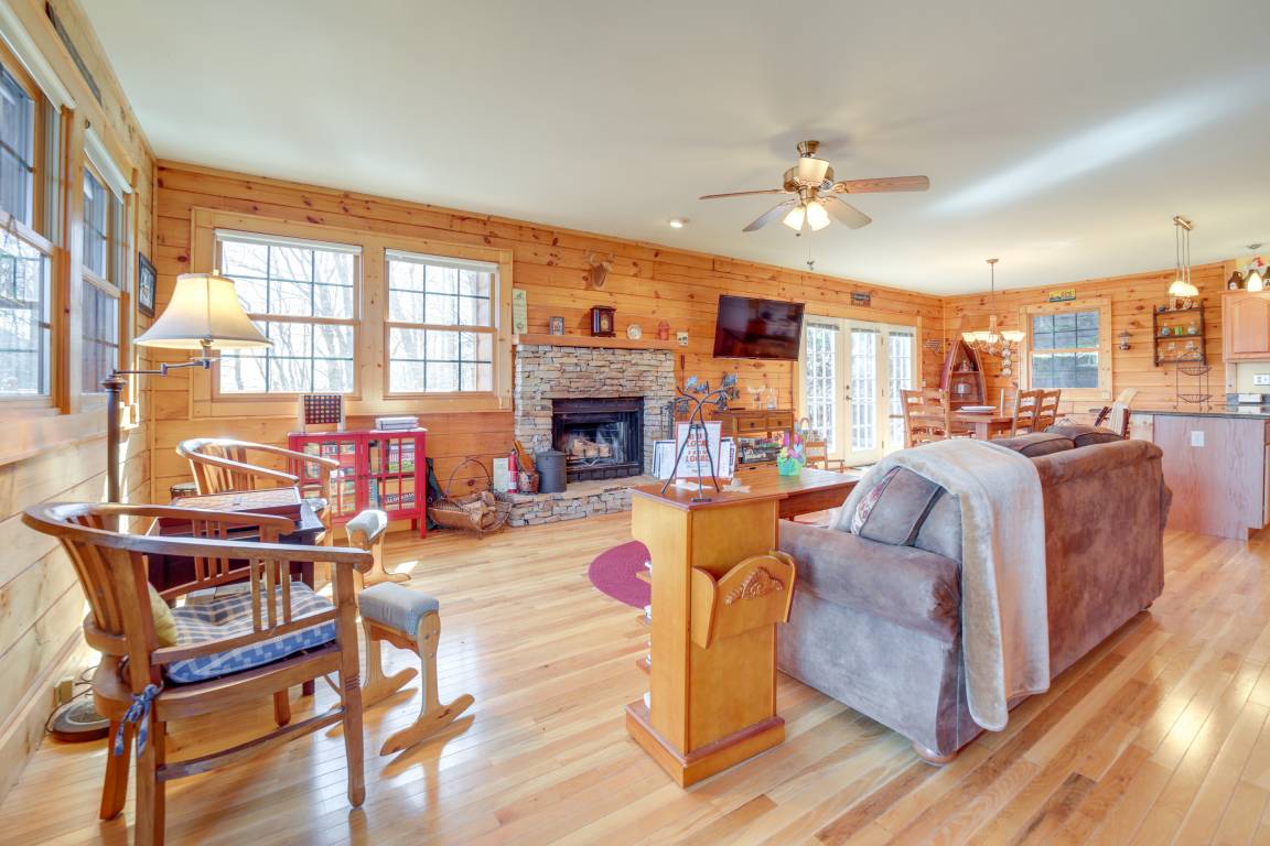 222 M² House ∙ 4 Bedrooms ∙ 10 Guests - Maggie Valley, NC