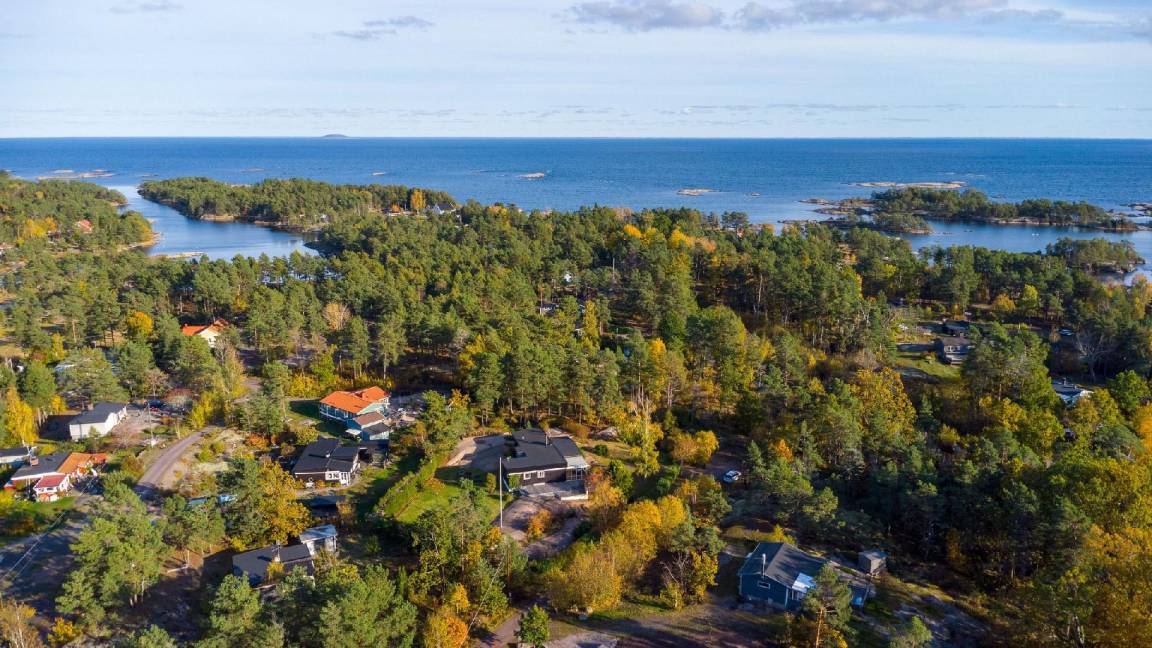 195 M² Ferienhaus ∙ 4 Schlafzimmer ∙ 8 Gäste - Oskarshamn