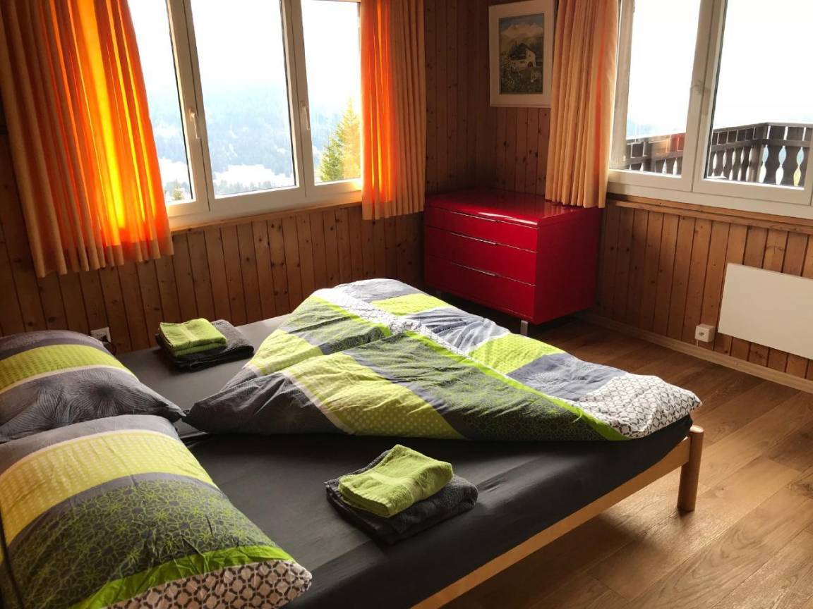 160 M² Ferienhaus ∙ 3 Schlafzimmer ∙ 8 Gäste - Parpan