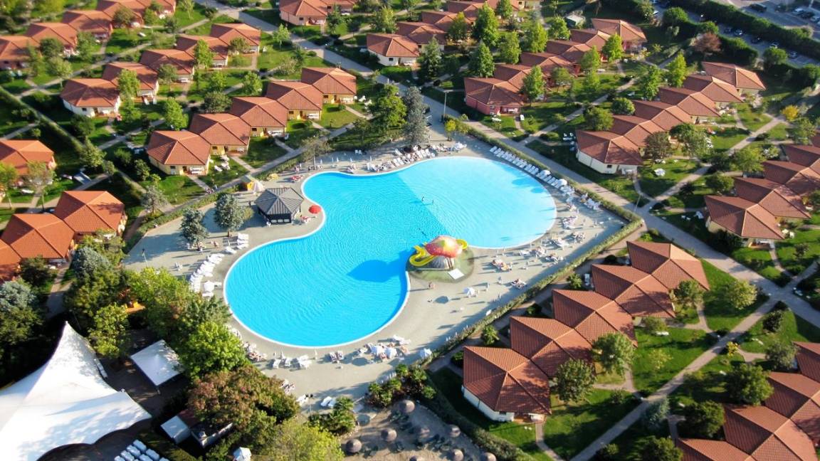 28 M² Apartamento ∙ 2 Habitaciones ∙ 6 Huéspedes - Peschiera del Garda