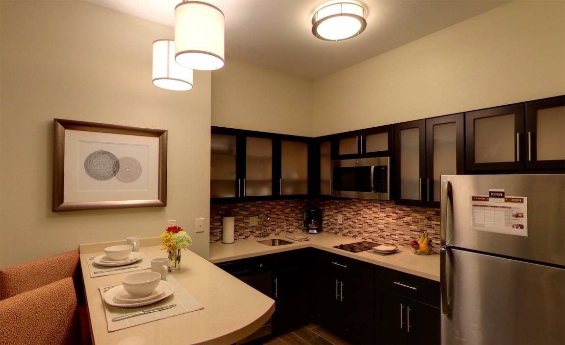 Condo ∙ 1 Bedroom ∙ 5 Guests - Ypsilanti, MI