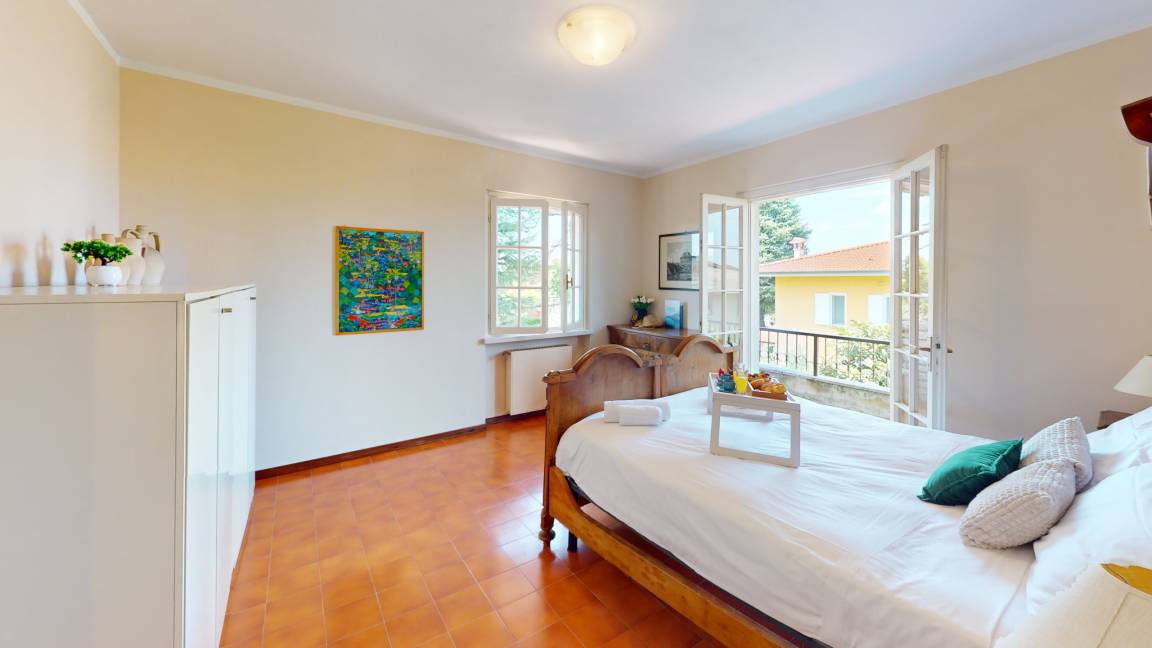 200 M² Villa ∙ 3 Chambres ∙ 6 Personnes - Sirmione