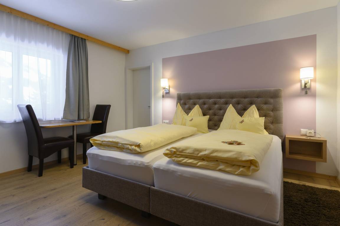 20 M² Hotel ∙ 1 Bedroom ∙ 3 Guests - Gosau