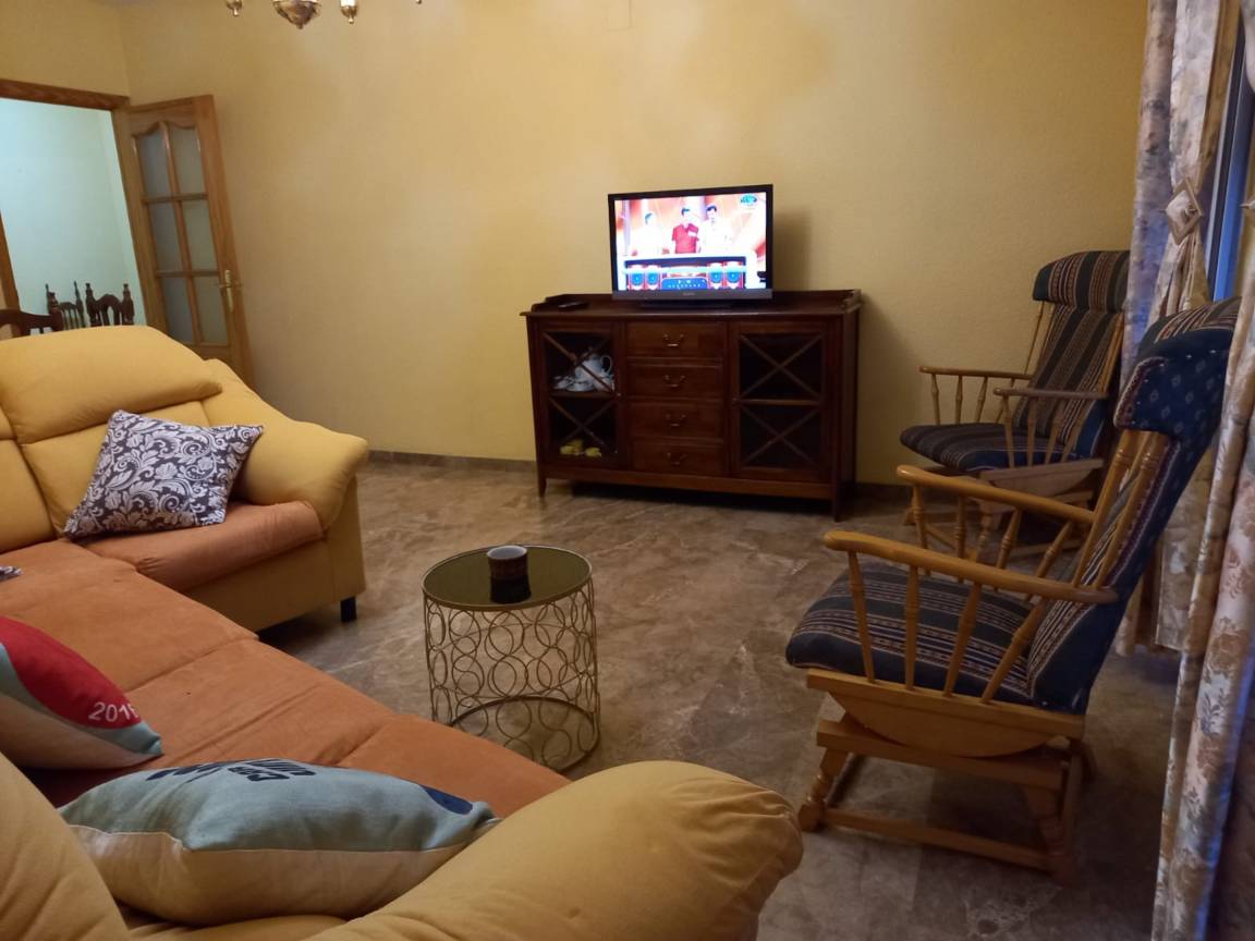 90 M² Casa ∙ 3 Habitaciones ∙ 6 Huéspedes - Cazorla