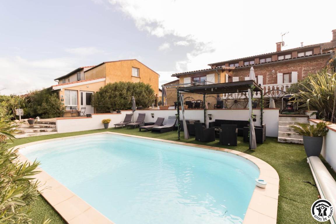 90 M² Gîte ∙ 2 Chambres ∙ 4 Personnes - Occitanie