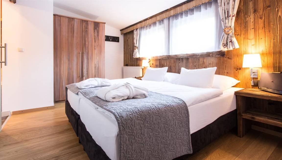 25 M² Hôtel ∙ 1 Chambre ∙ 2 Personnes - Kühtai