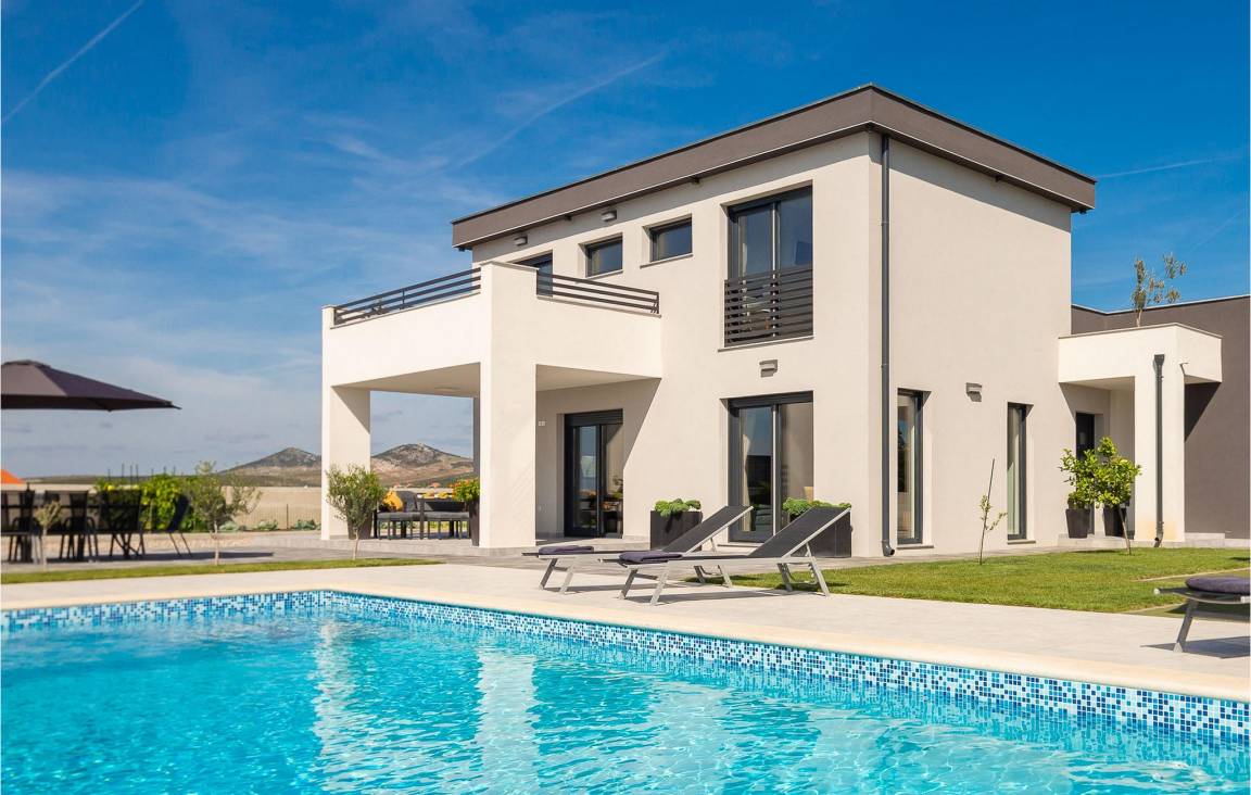 160 M² Ferienhaus ∙ 4 Schlafzimmer ∙ 8 Gäste - Murter