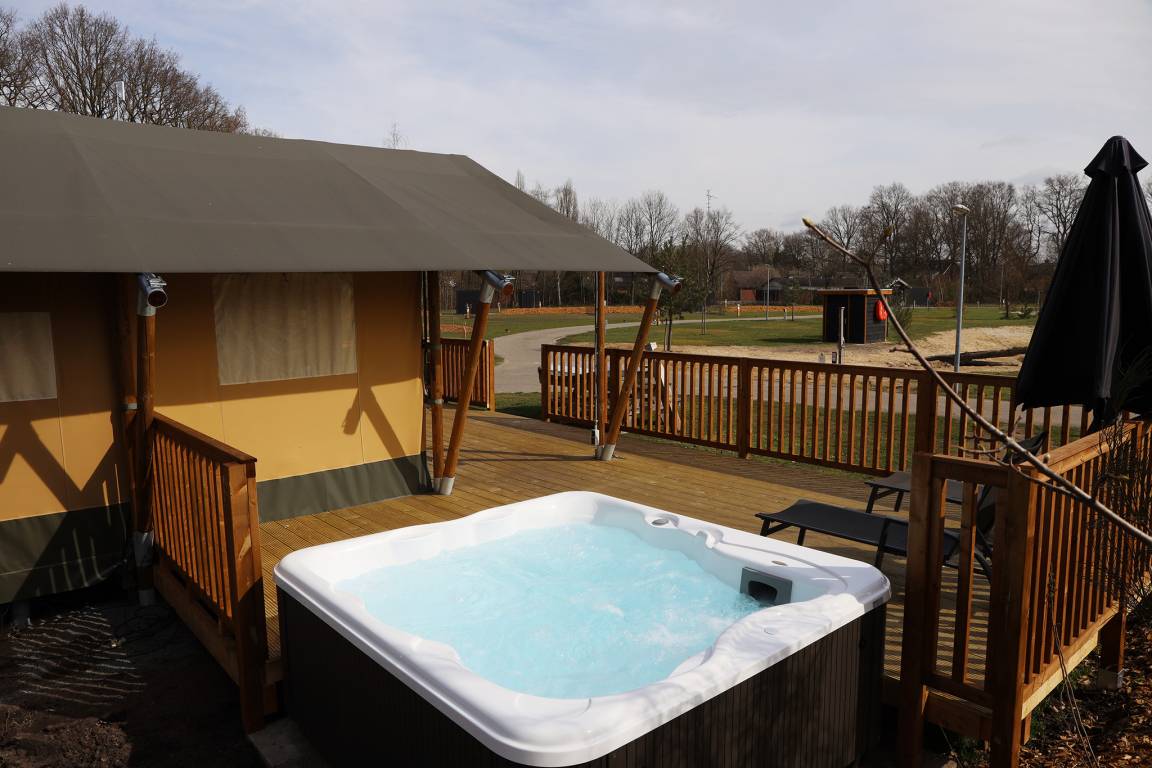 Bungalow ∙ 2 Bedrooms ∙ 6 Guests - Deventer