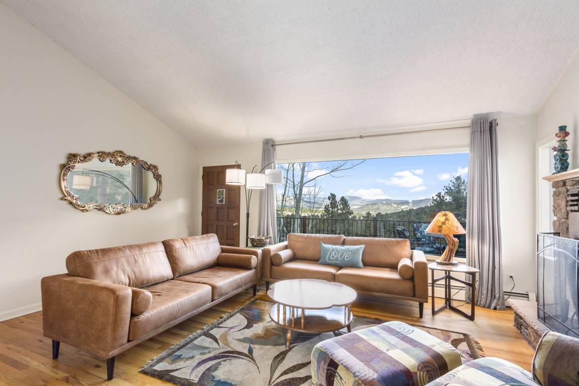 177 M² House ∙ 3 Bedrooms ∙ 8 Guests - Estes Park
