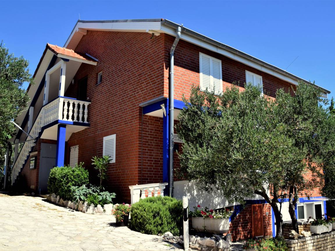 100 M² Apartamento ∙ 3 Habitaciones ∙ 4 Huéspedes - Galešnjak