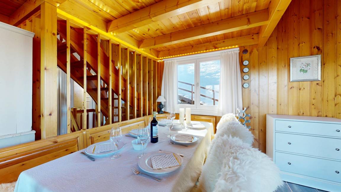 110 M² Chalet ∙ 5 Schlafzimmer ∙ 10 Gäste - Sion
