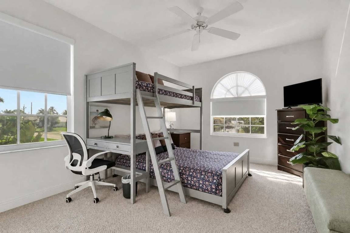 Apartment ∙ 4 Bedrooms ∙ 9 Guests - Marco Island, FL