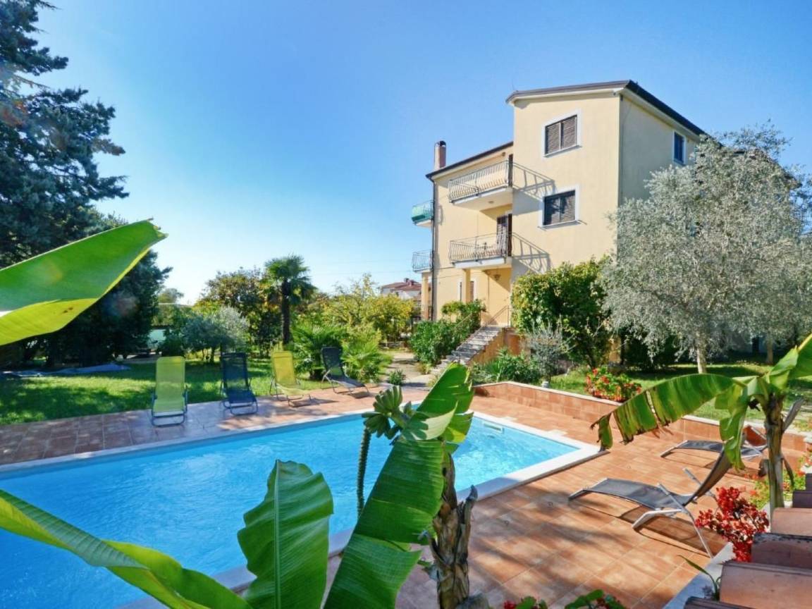 45 M² Apartment ∙ 1 Bedroom ∙ 4 Guests - Koper