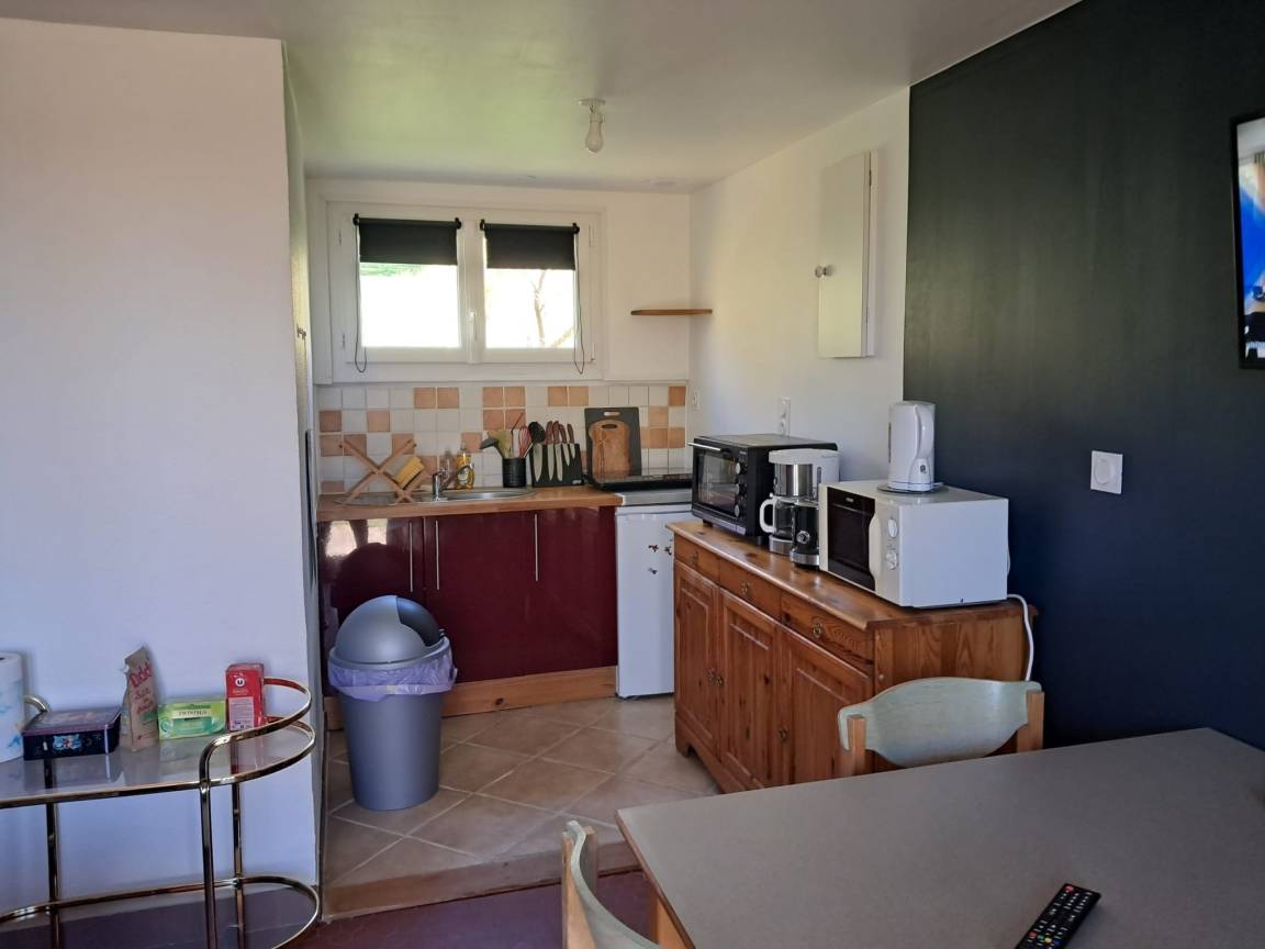 22 M² Huis ∙ 1 Slaapkamer ∙ 2 Gasten - Treignac