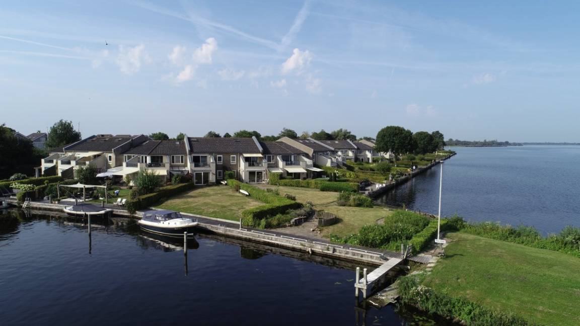 80 M² House ∙ 2 Bedrooms ∙ 4 Guests - Giethoorn