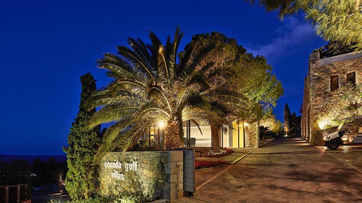 150 M² Apartment ∙ 3 Bedrooms ∙ 6 Guests - Elounda