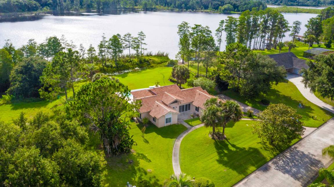 House ∙ 3 Bedrooms ∙ 8 Guests - Clermont, FL