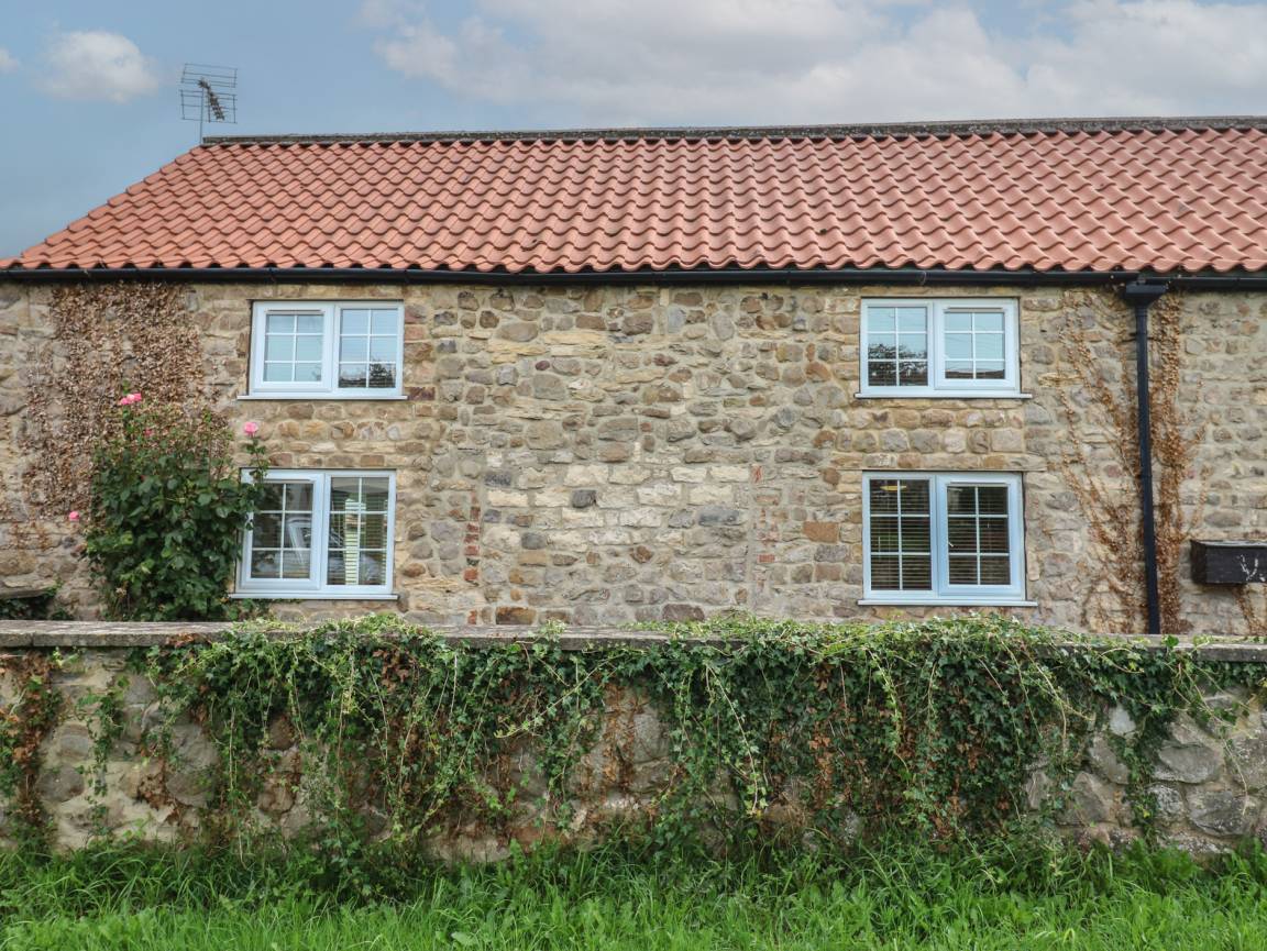 Cottage ∙ 2 Bedrooms ∙ 4 Guests - Bedale