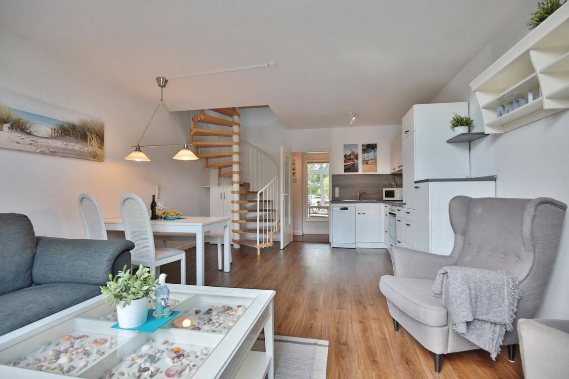 70 M² Ferienwohnung ∙ 2 Schlafzimmer ∙ 4 Gäste - Timmendorfer Strand