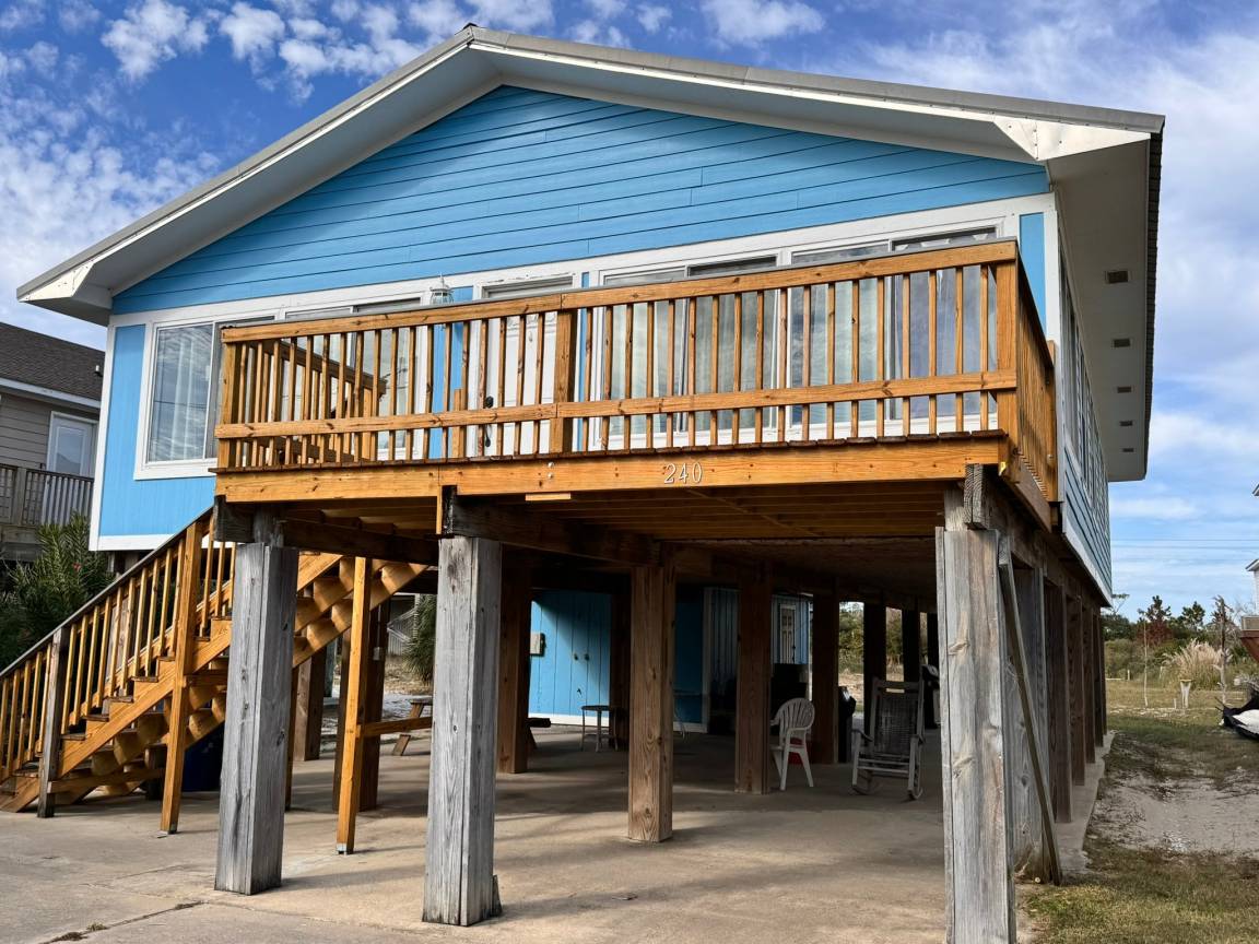 House ∙ 2 Bedrooms ∙ 8 Guests - Adventure Island, Orange Beach